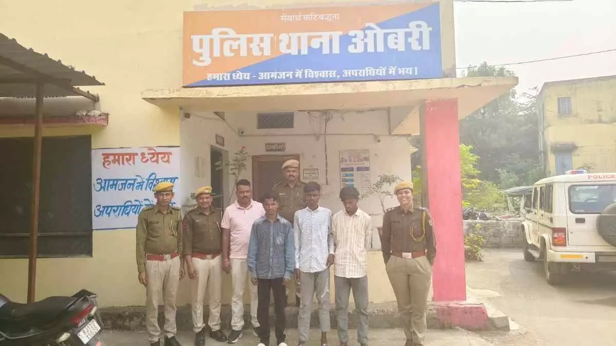 डेंचा में दर्दनाक हत्या: तीन आरोपी गिरफ्तार, सोशल मीडिया पर AK_47 नाम ...