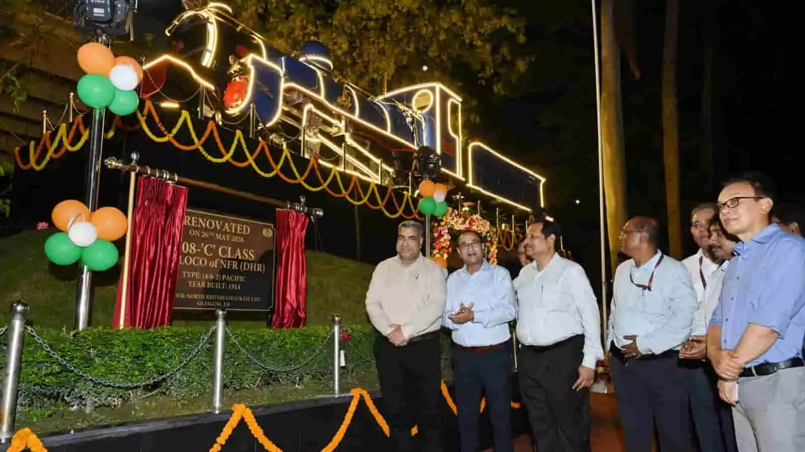 पूर्वोत्तर सीमांत रेलवे ने मालीगाँव में ऐतिहासिक स्टीम इंजन स्थापित ...