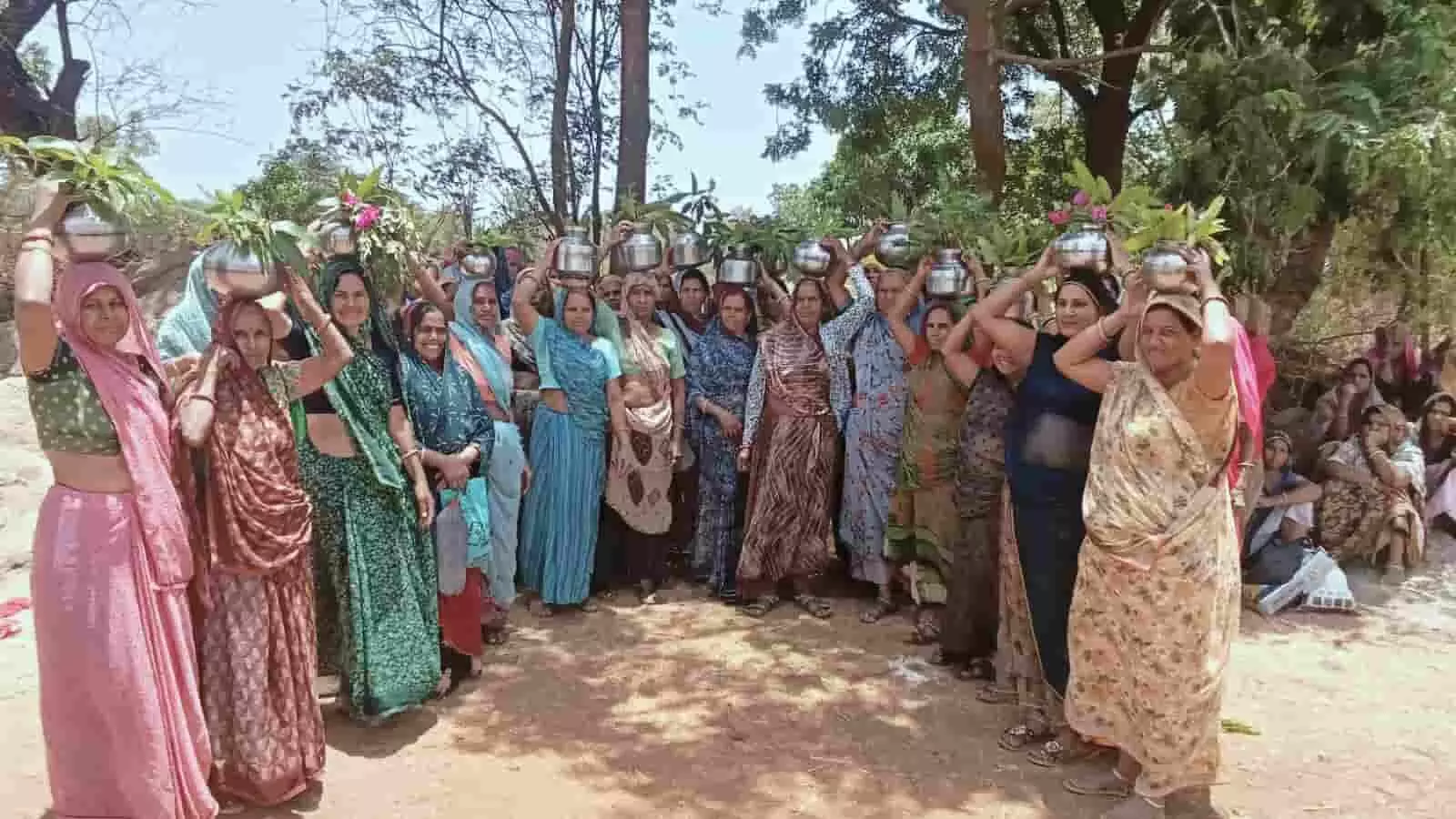 वंदे गंगा जल संरक्षण अभियान: जिलेभर में कलश यात्रा और जल संरक्षण की शपथ ...