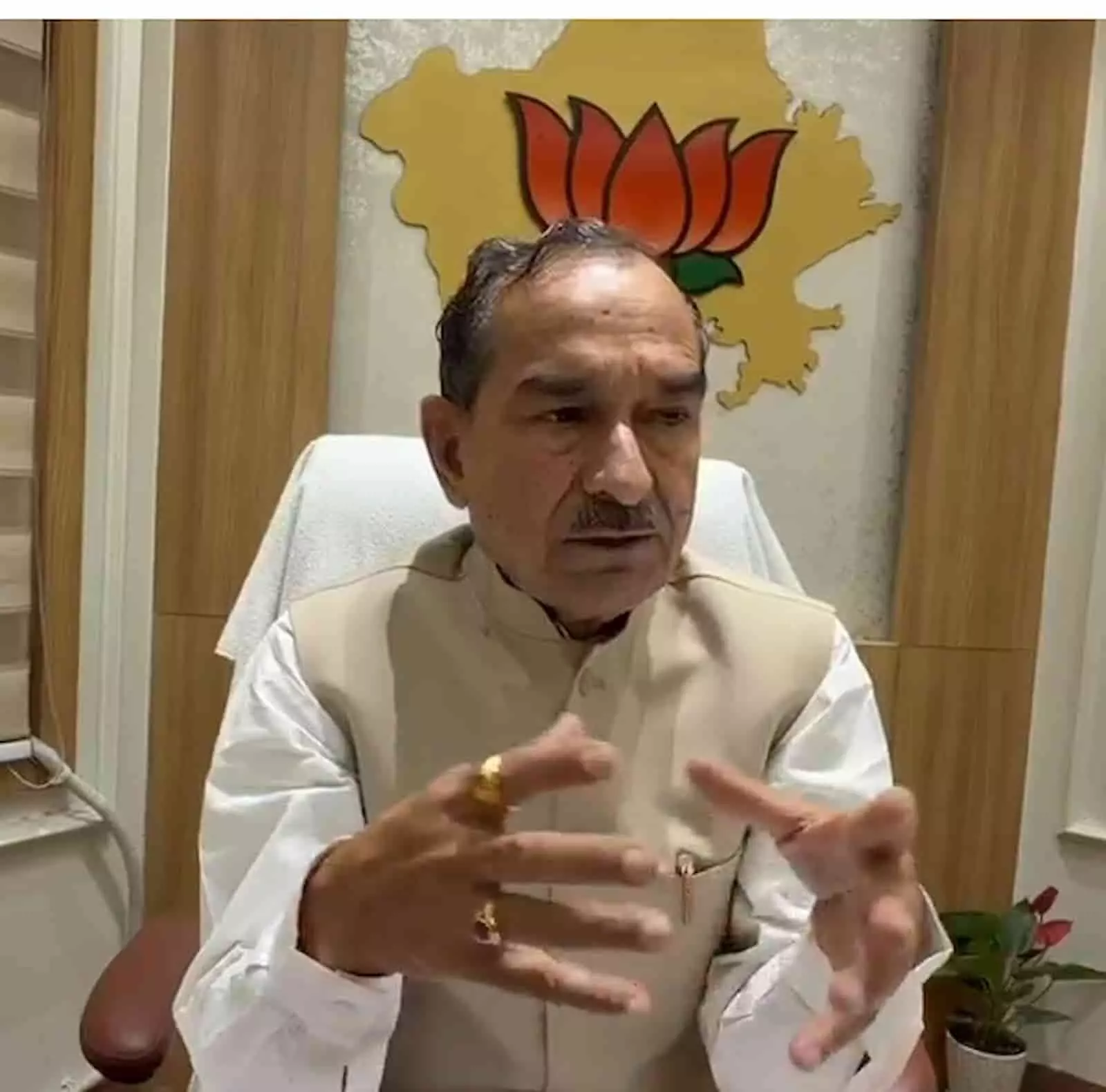 मुख्यमंत्री पर टिप्पणी मामले में हनुमान बेनीवाल के खिलाफ भाजपा का विरोध ...