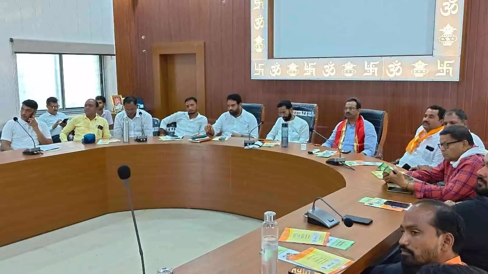 भाजपा की धरातलीय मजबूती के लिए हुंकार: योजनाओं को जन-जन तक पहुँचाने का ...